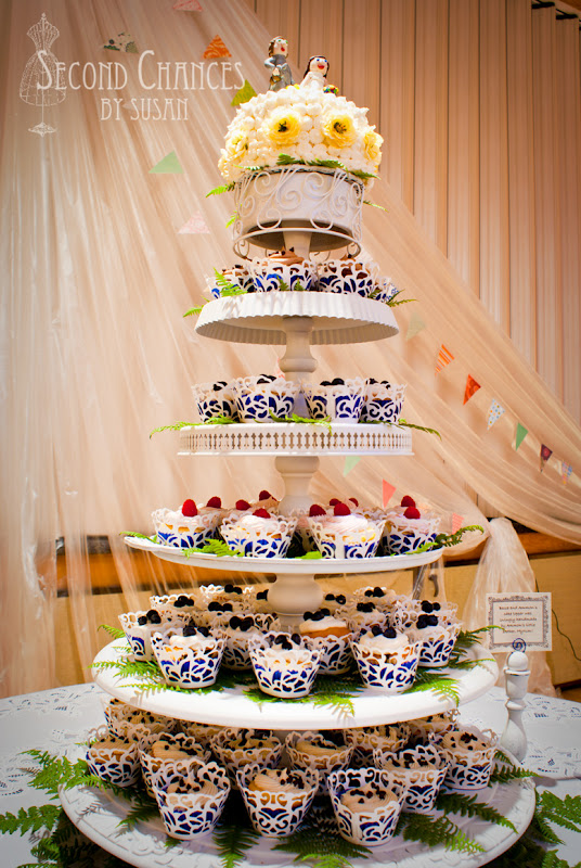 Shabby Chic Cupcake Displays