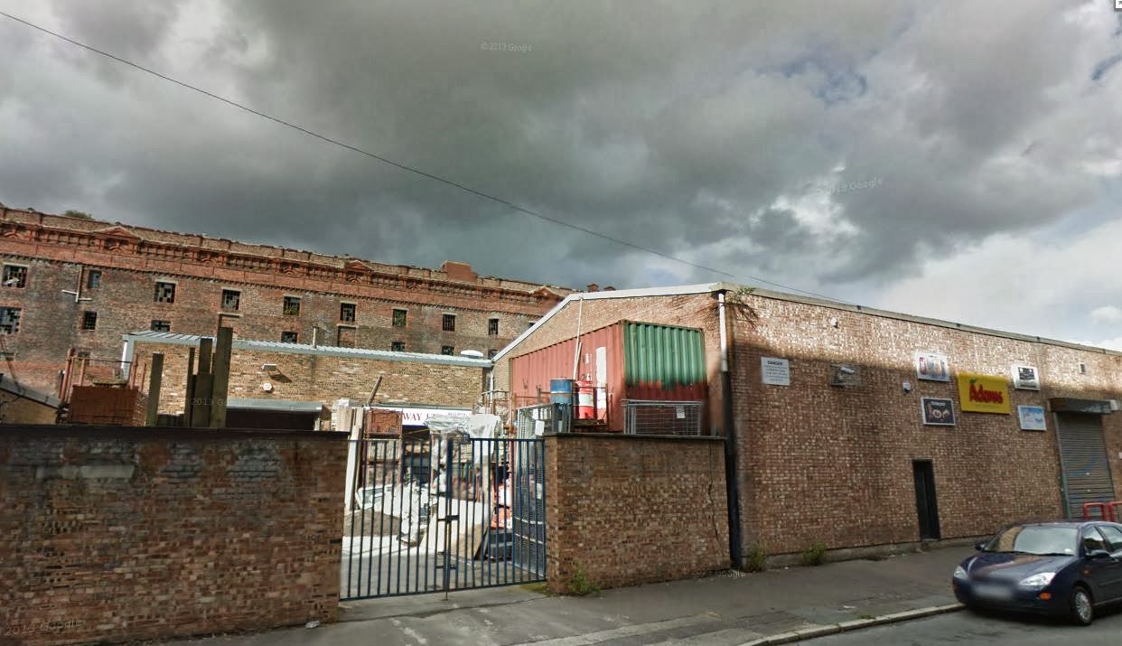 Kenwood: Saltney Street/Dublin Street, Liverpool: Bonded Tea Warehouse.