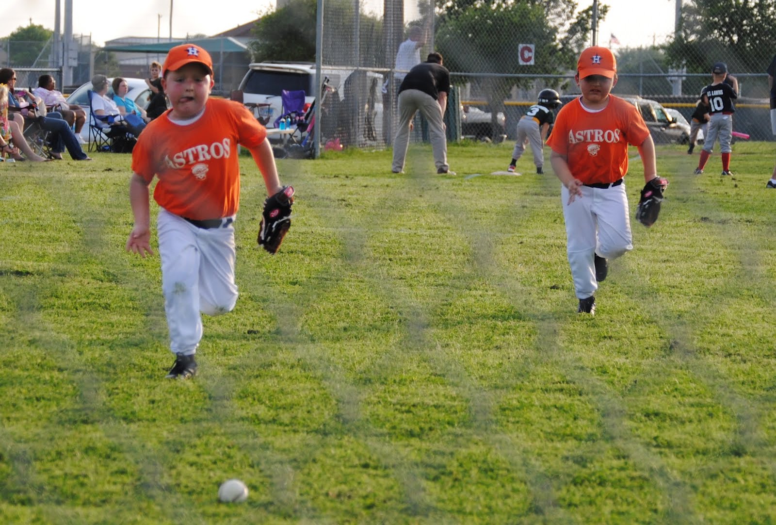 The Chupp Chronicles: First T-Ball game