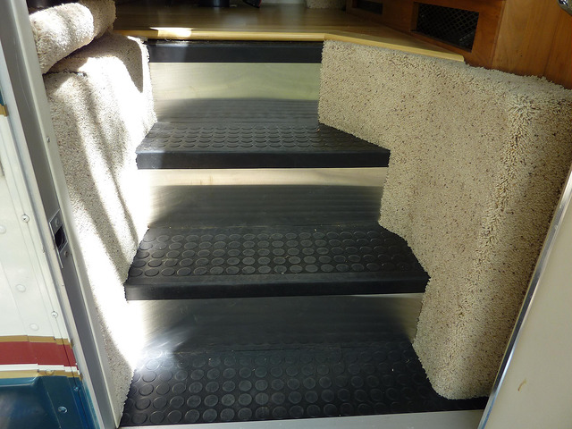 94 Bluebird BMC 37': 1994 Bluebird BMC 37' Motorcoach For Sale