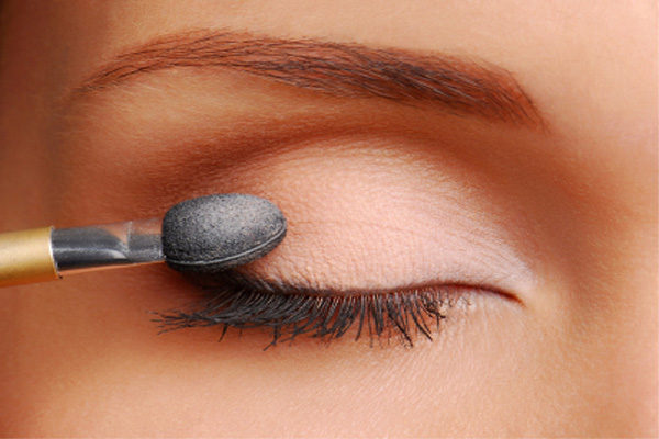 Fast Maza: Prepare Your Baggy Eyes for Makeup