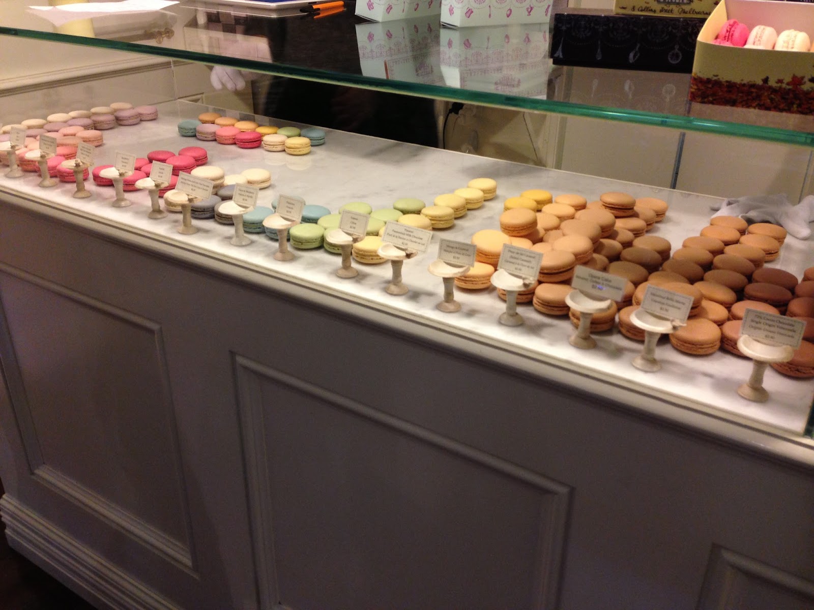 Crystal Noir: Macarons of Melbourne