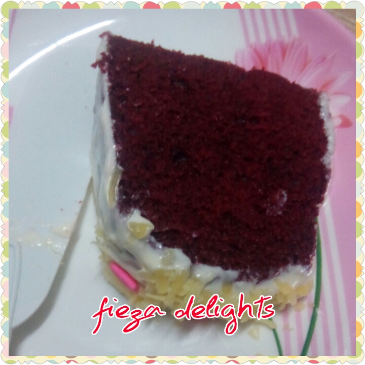 FIEZA DELIGHTS: KEK RED VELVET KUKUS TOPPING CHEESE MELELEH
