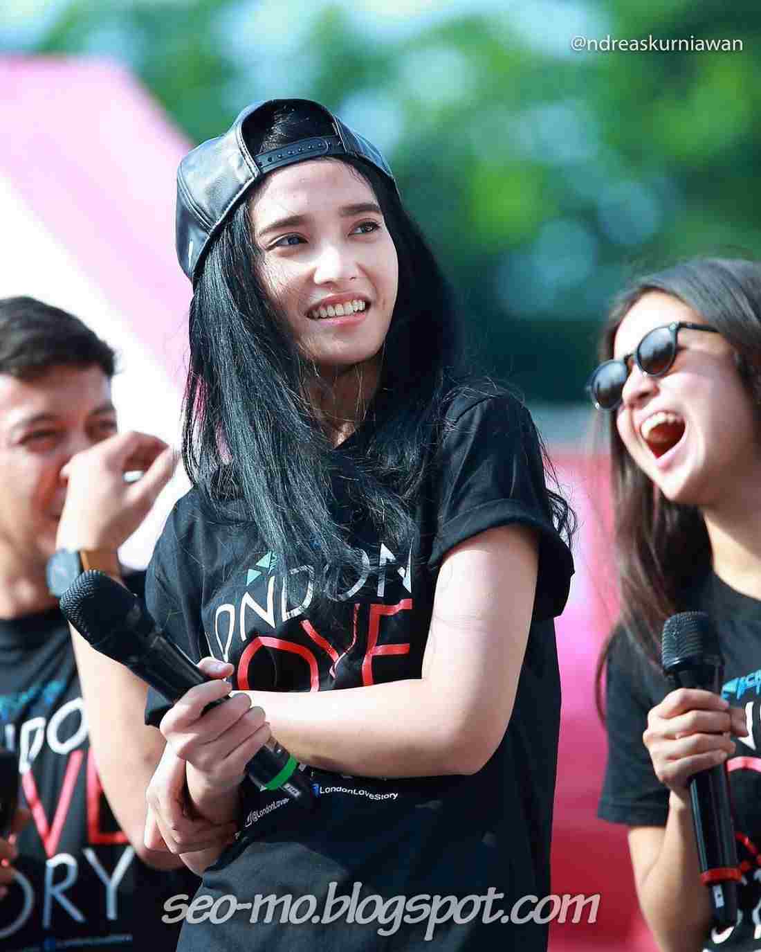 Biodata dan Foto Adila Fitri Terbaru