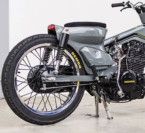 Motor Bebek Honda C70 Custom, Pakai Mesin 600cc - Ate Breaker