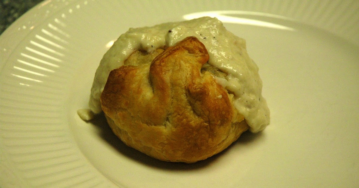 The Sugared and Spiced Kitchen: Chicken Puffs