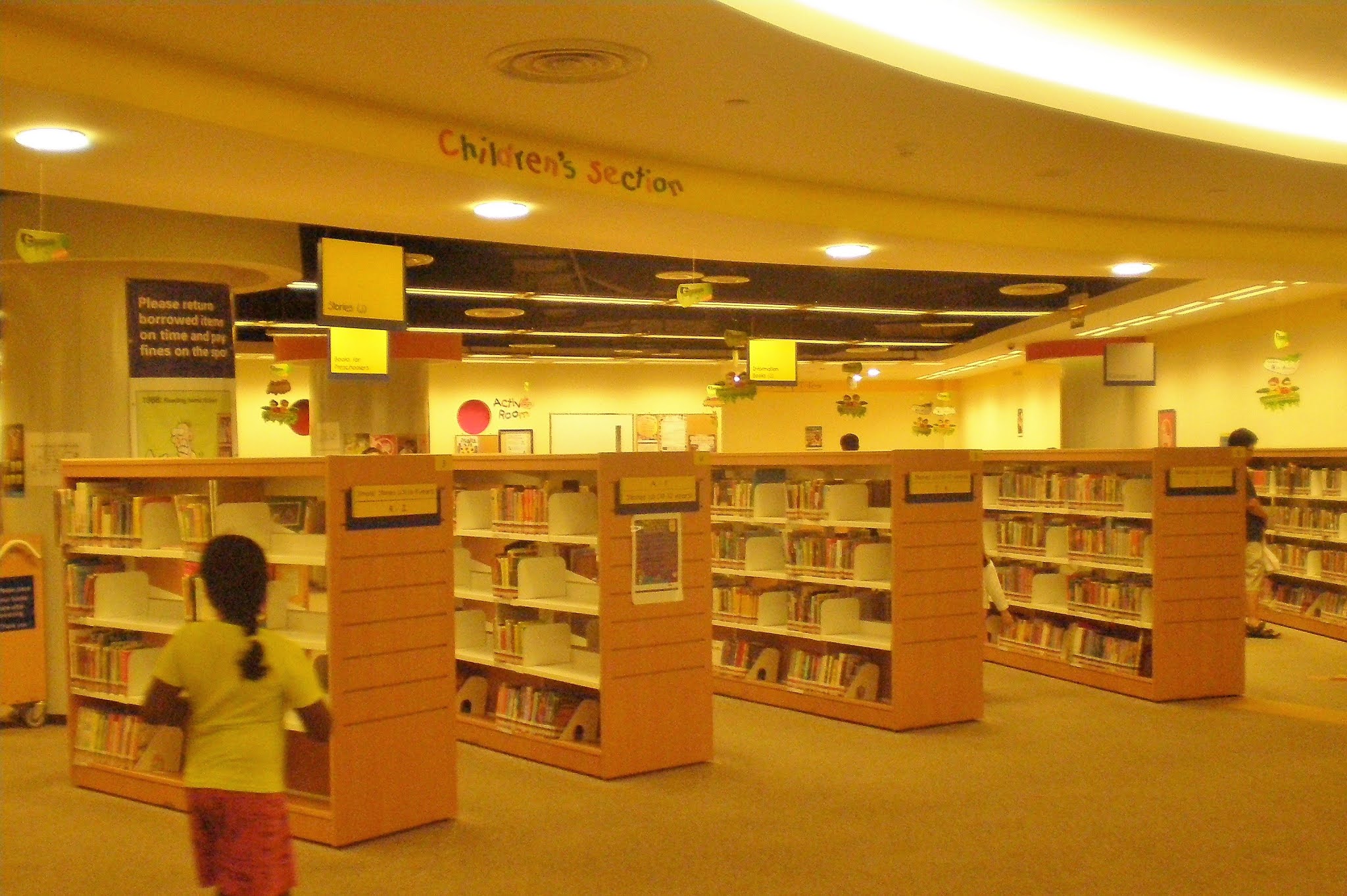 Backpacking & Outdoor adventures by ChingNengBin - Namaste! Everest ...