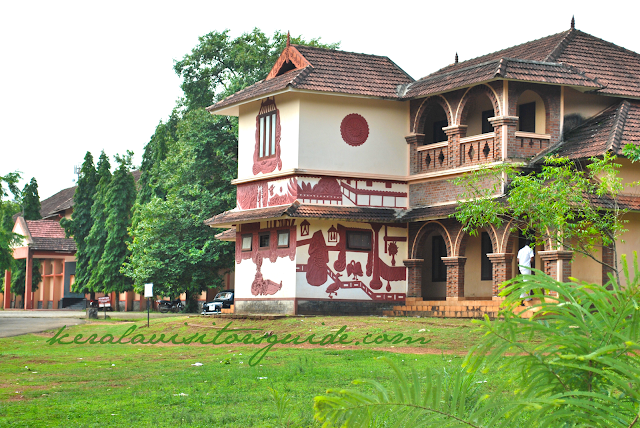 Visitor Guid : Kerala Tourism : Restaurants : Places to Visit: Kerala ...