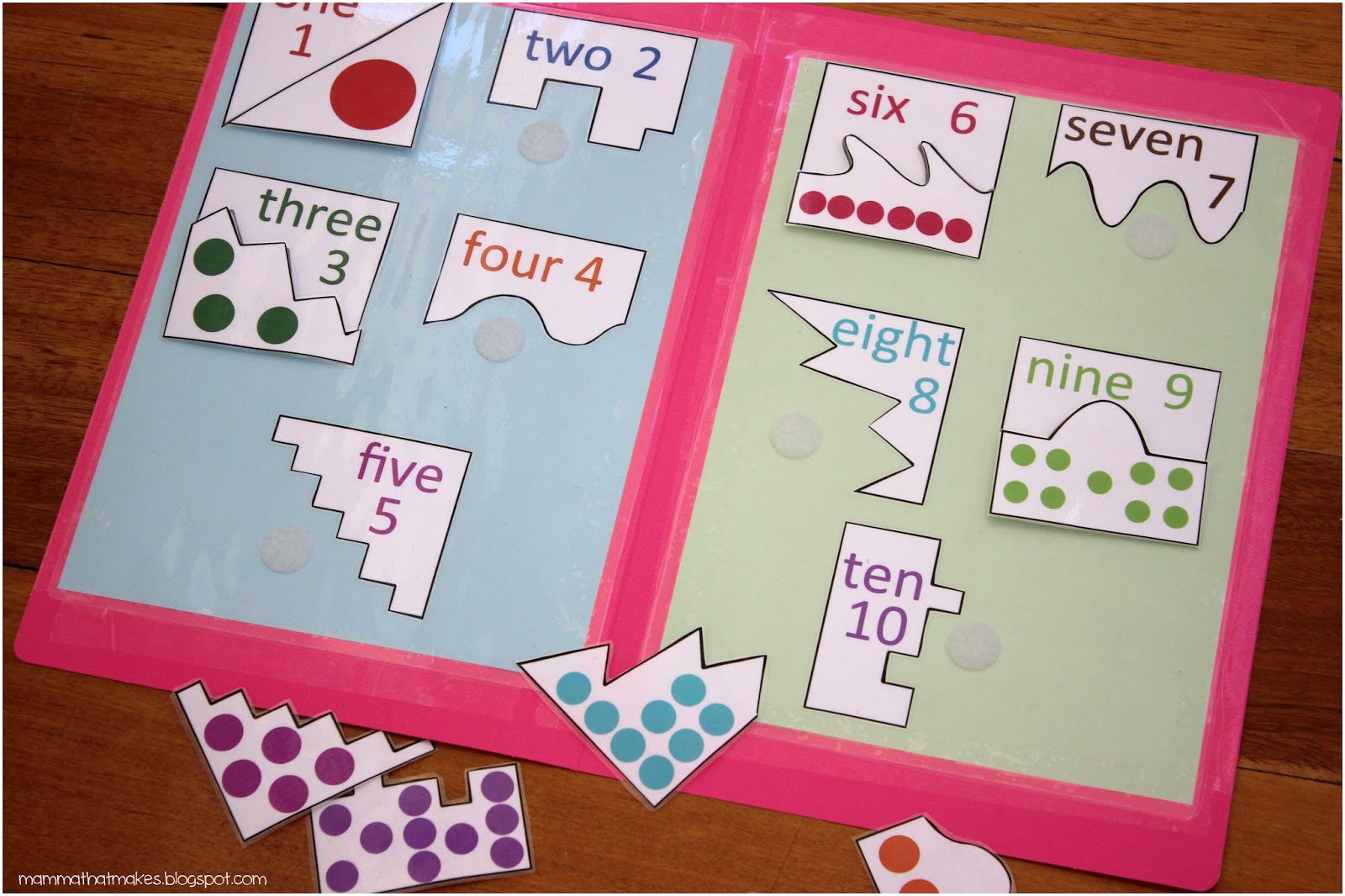 Mamma That Makes: Number Puzzle File Folder Game