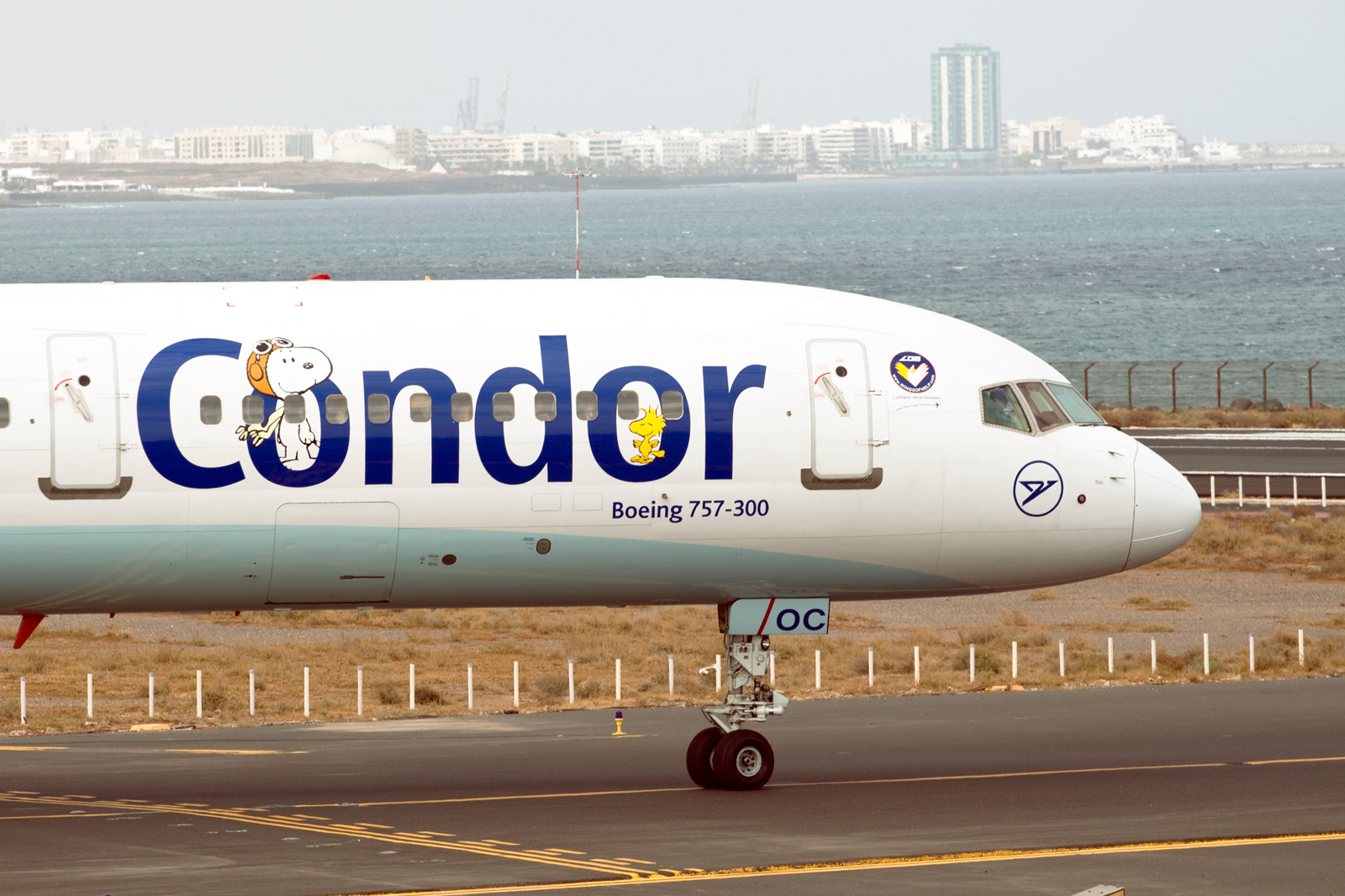 Aerolineas Europeas: Condor regreso a Rep. Dominicana por un fuerte olor