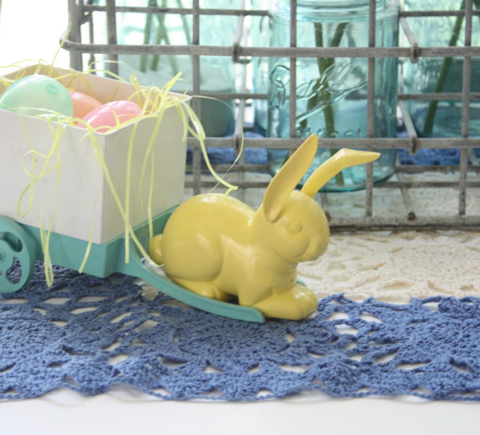erin's art and gardens: spring easter room...
