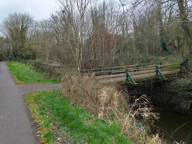 Boz North's Trail - Walking Blog: Lagan Towpath - Lisburn to Belfast ...