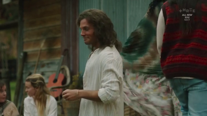 ausCAPS: Daniel Watterson shirtless in Westside 5-04 "Episode #5.4"