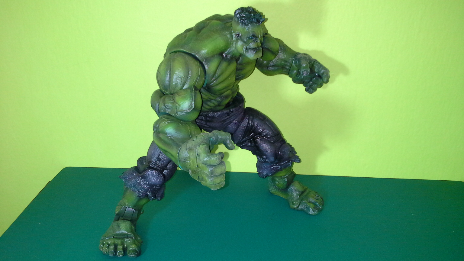 JUST Custom Toy: Custom repainted version of Pitt vs Hulk