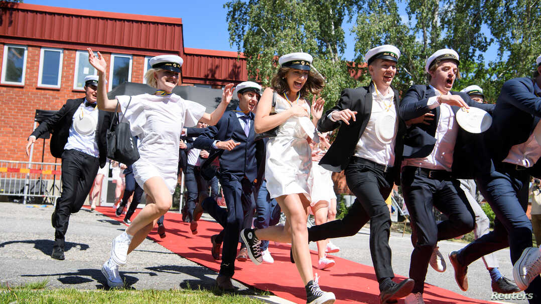 anna maria: High School Graduation Day, Sweden