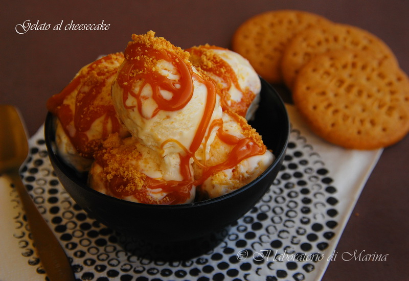 IL LABORATORIO DI MARINA: ΠΑΓΩΤΟ ΤΣΙΖΚΕΪΚ // GELATO AL CHEESE CAKE