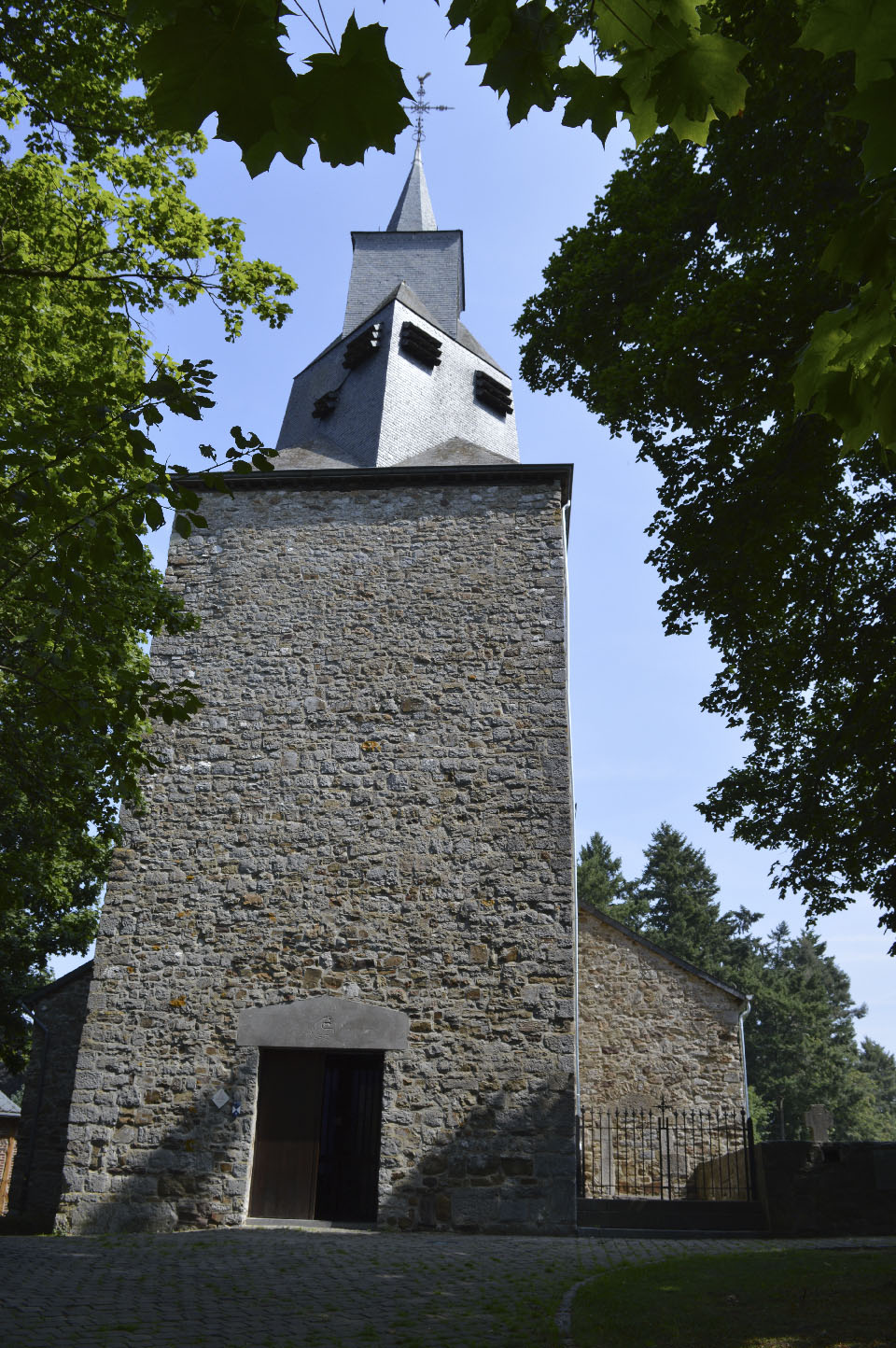 Au Fil du Temps ... au gré des Vents ...: La chapelle de Waha