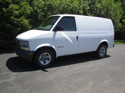 Best Minivans: 2002 Chevrolet Astro Cargo Van