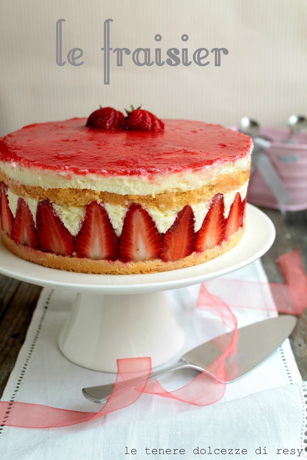 le tenere dolcezze di resy: le fraisier - la torta di fragole francese