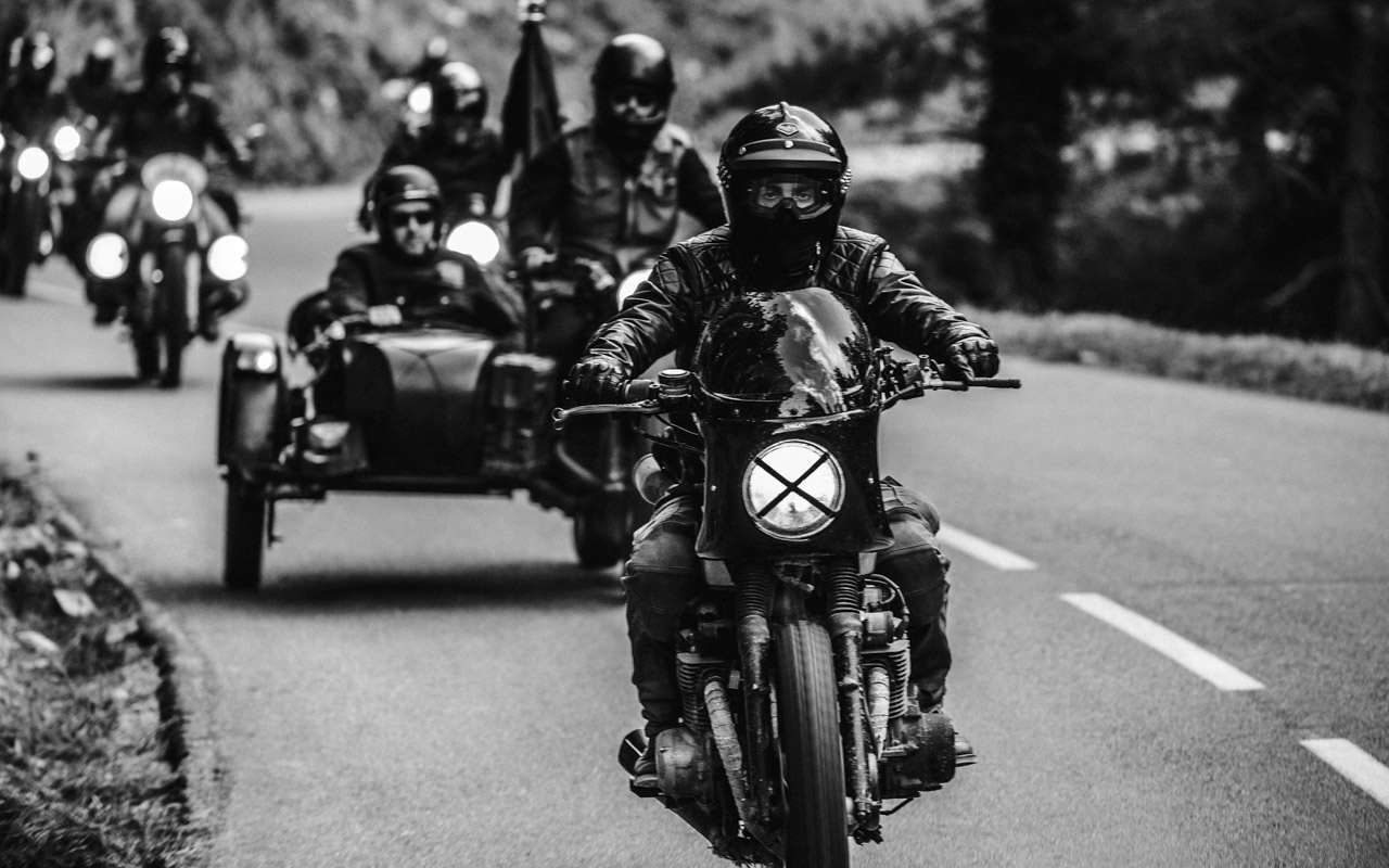 LE CONTAINER: Don Papa Ride! dav.