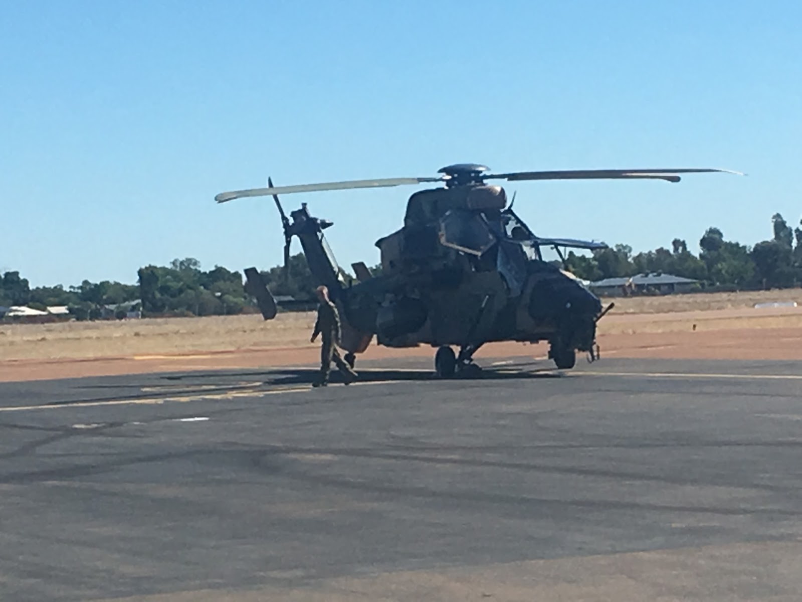 Central Queensland Plane Spotting: Australian Army Eurocopter (ARH ...