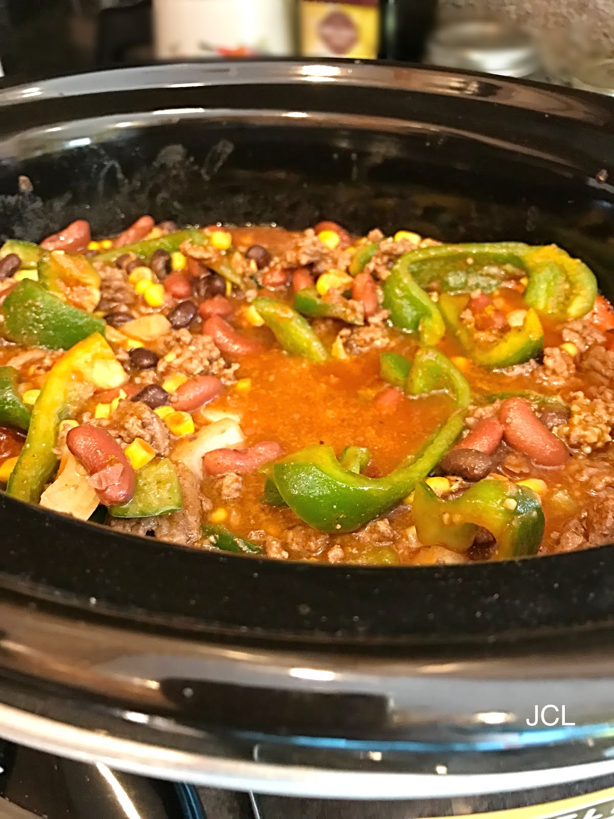 Crock Pot Italian Style Chili | Julie's Creative Lifestyle