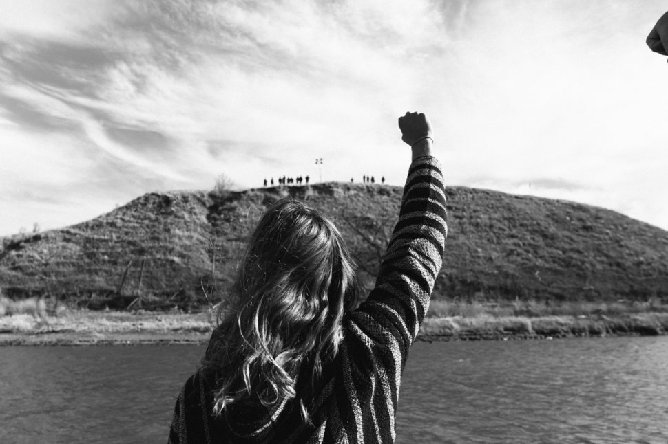 White Wolf Water Is Life Powerful Photos Show The Scene At Standing Rock