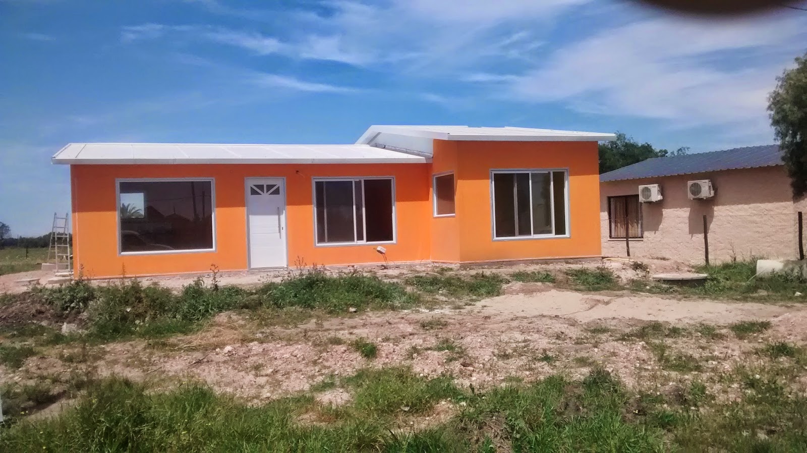 CONSTRUPANELES: OTRA FAMILIA CON SU SU PROPIO HOGAR