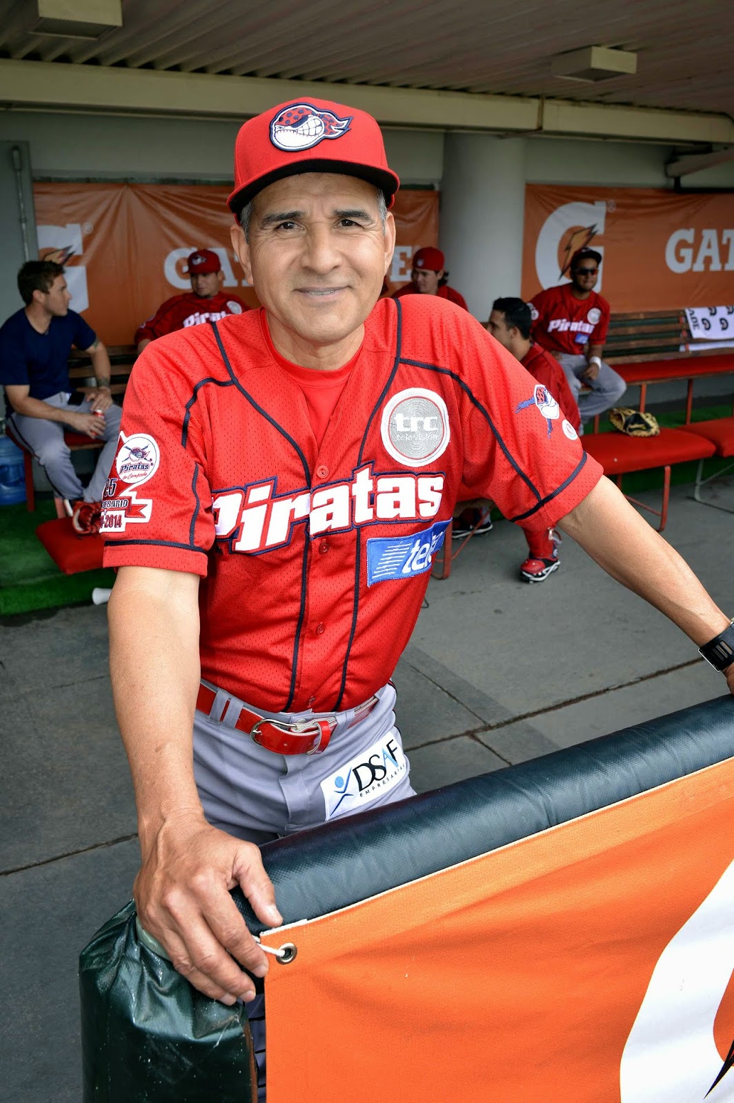 BEISBOL CAMPECHANO: * DAN FIROVA, MÁS DE MIL TRIUNFOS EN LA LMB