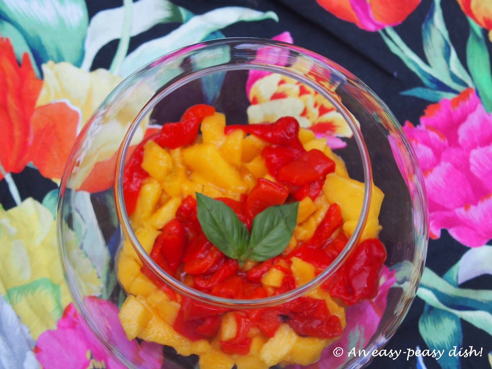 MANGO AND LONG PEPPER SALAD - Easy-peasy dish...