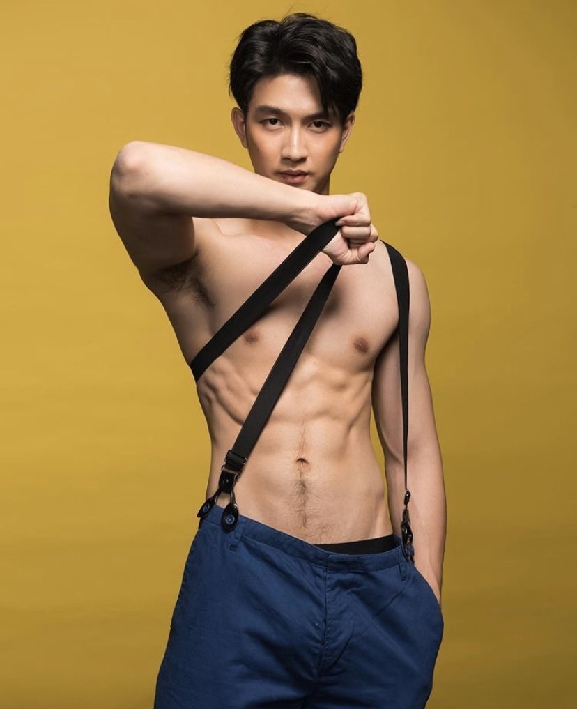 This Guy's World: Boat Napat by Damrongsak Rodruean