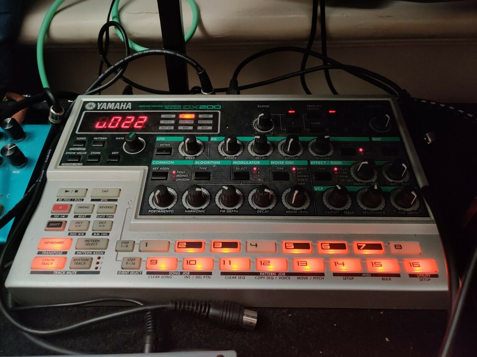 MATRIXSYNTH: Yamaha DX200 Groovebox