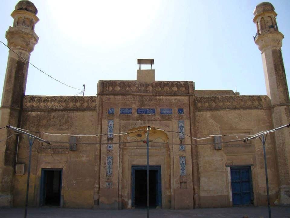 Pakistan Geotagging: 098 - Nawab Sar Buland Khan And His Fort At Mankera