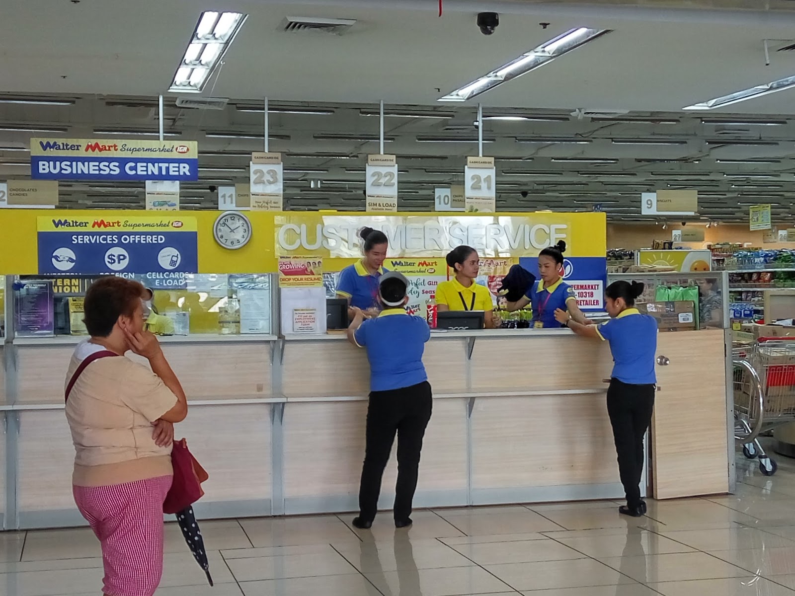 How to Get Free Parking at Walter Mart / Parking Rates