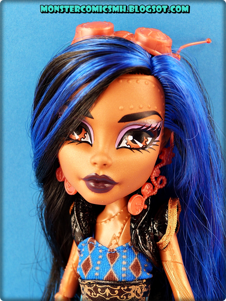 MonsterComics: ¡Robecca Steam! Sesión de fotos