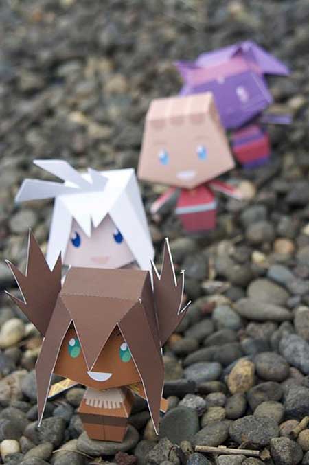 Sweet and Sour Grapes Paper Toys | Paperized Crafts