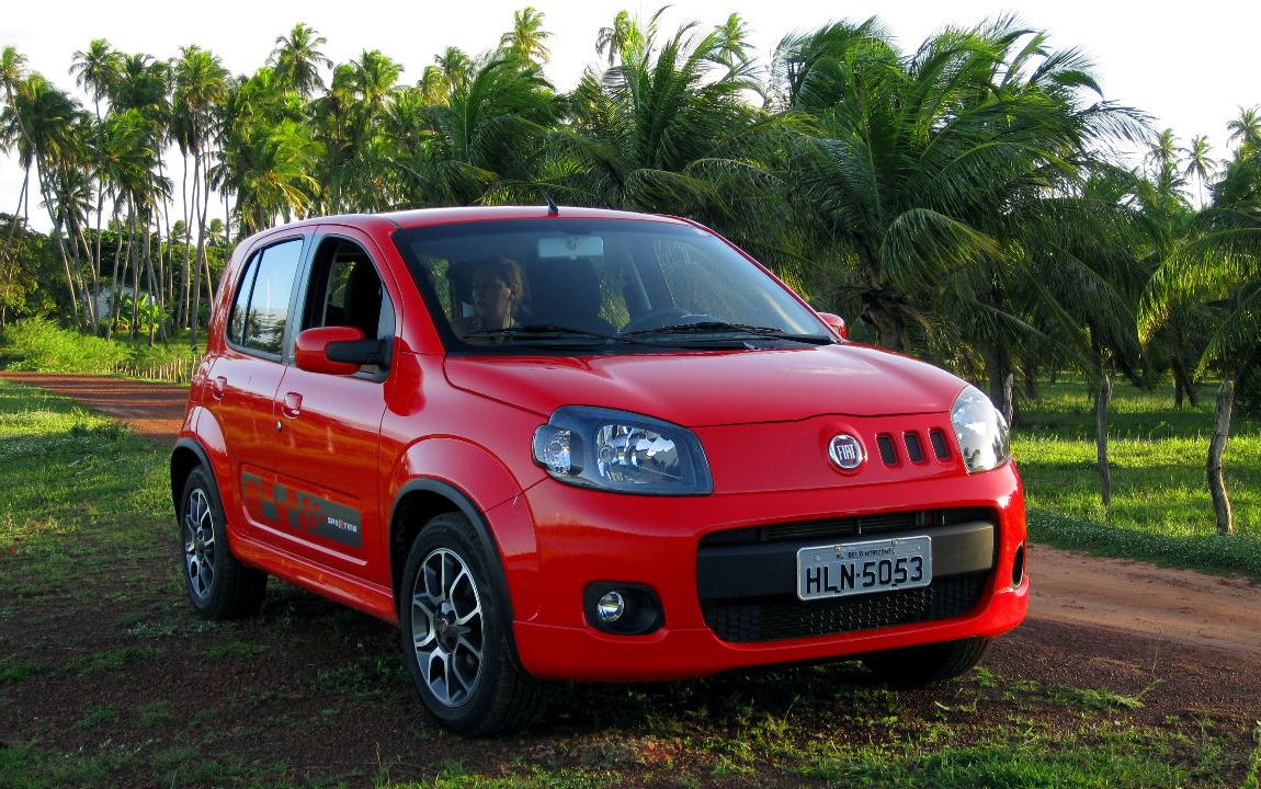 A Esportividade do Uno Sporting ~ carros
