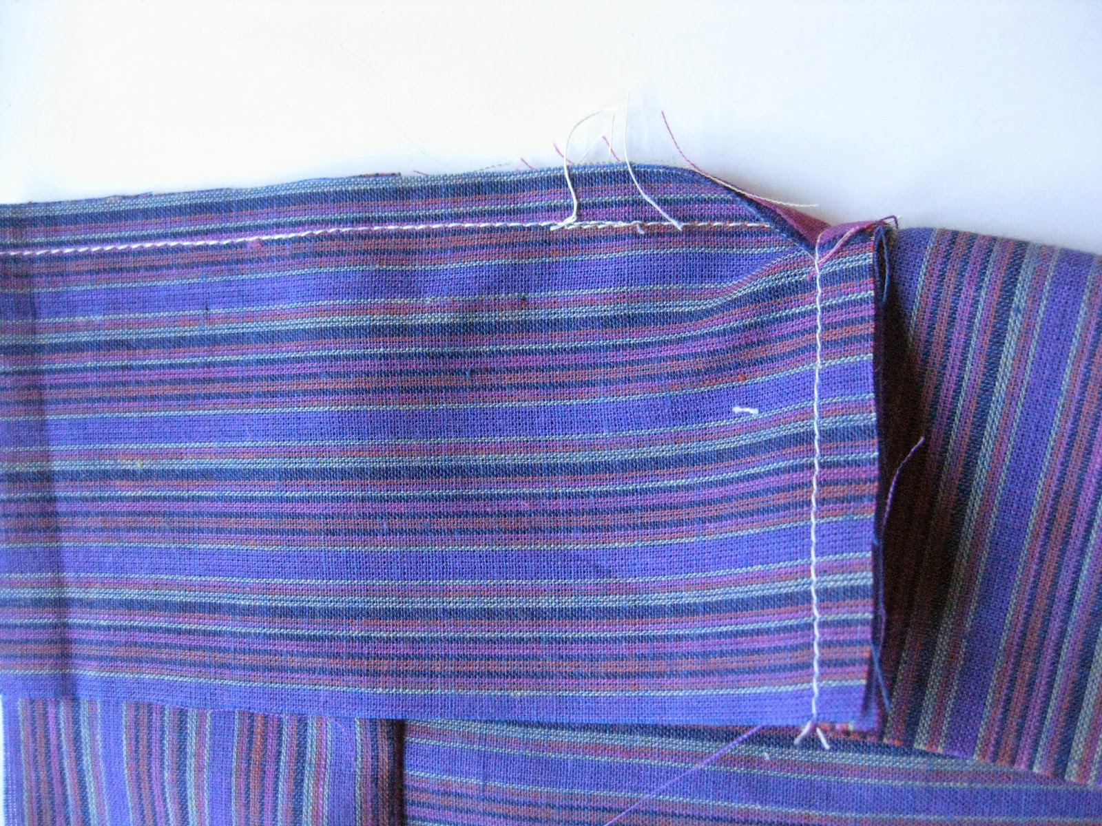 The Chain Piecer: Little Oakshott Boxes - partial seaming