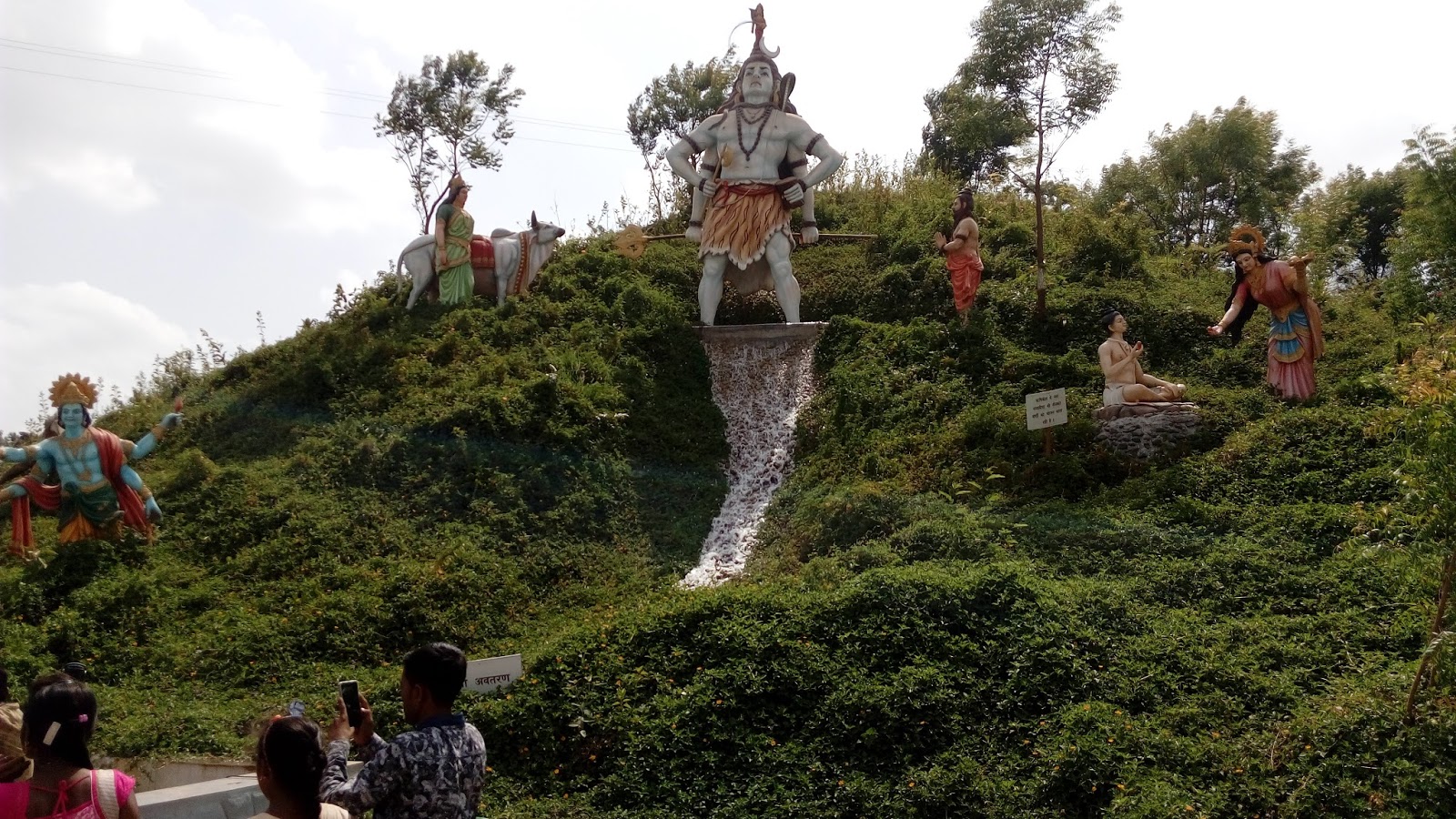 Nilkanth Dham Swaminarayan Temple-Sahjanand Univers in Poicha Gujarat India