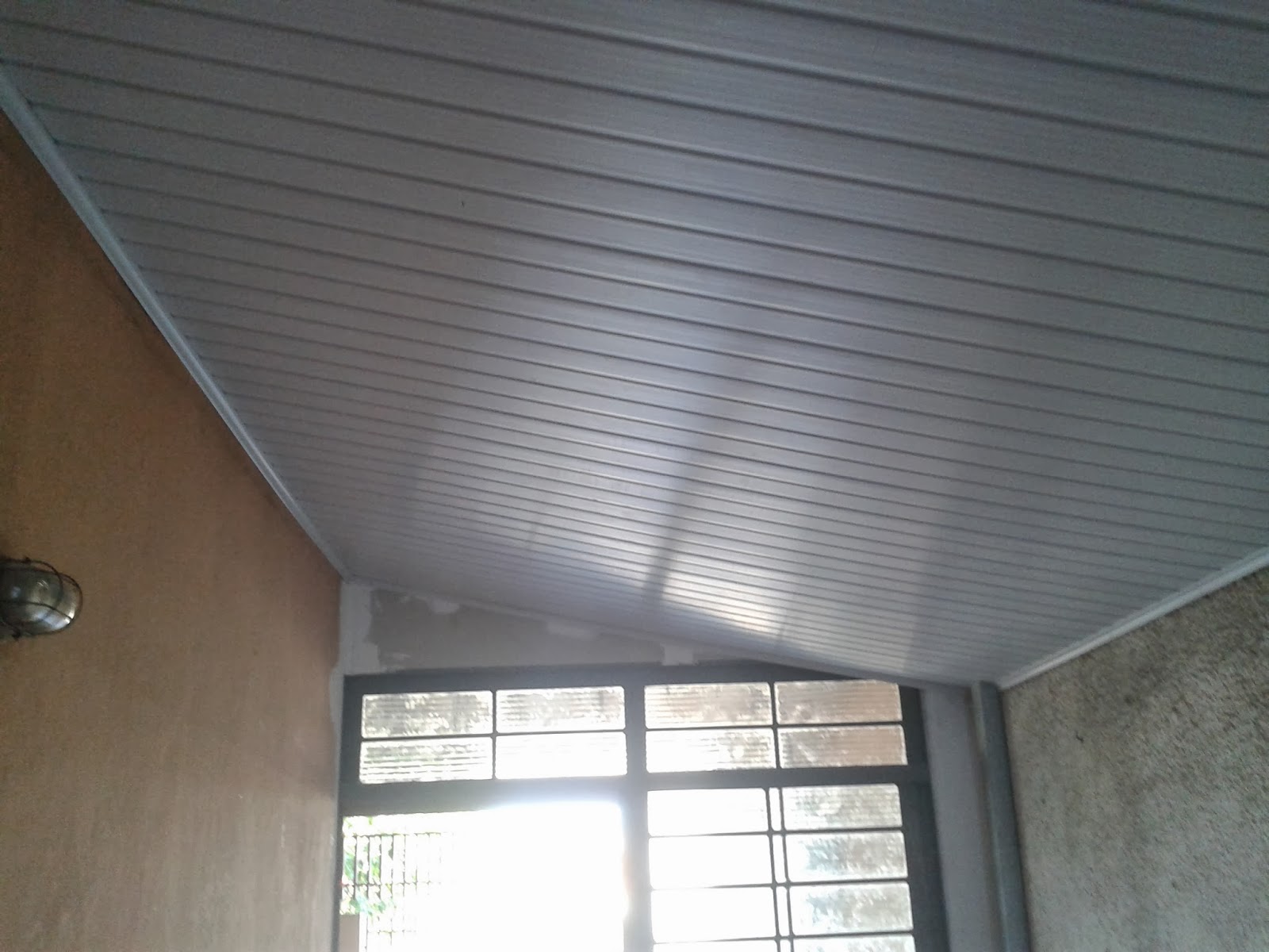 Instalação de Forro PVC com manta térmica e DryWall concluída em ...