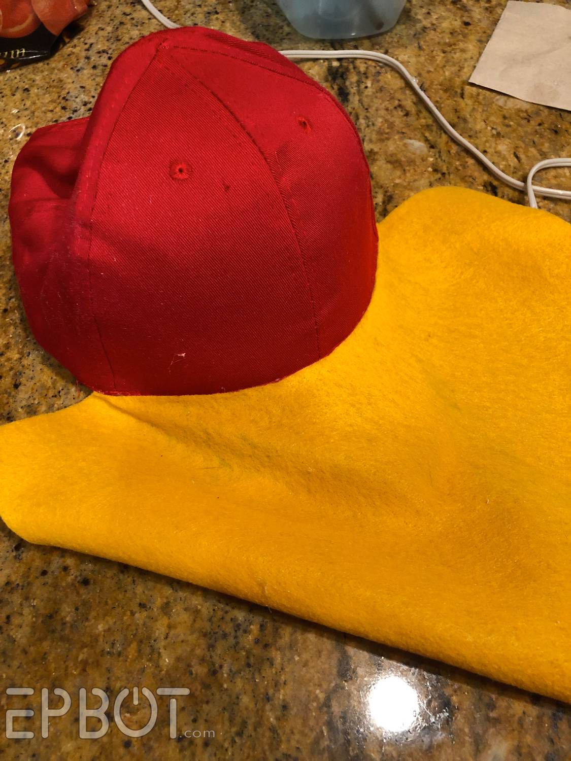 EPBOT: Quick Craft: Let's Make A DIY Hei Hei Hat For Halloween!