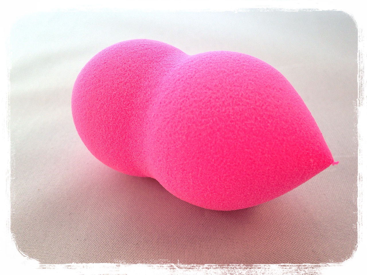 Crown Brush: Crownbrush Flawless Face Blender - How to use it!