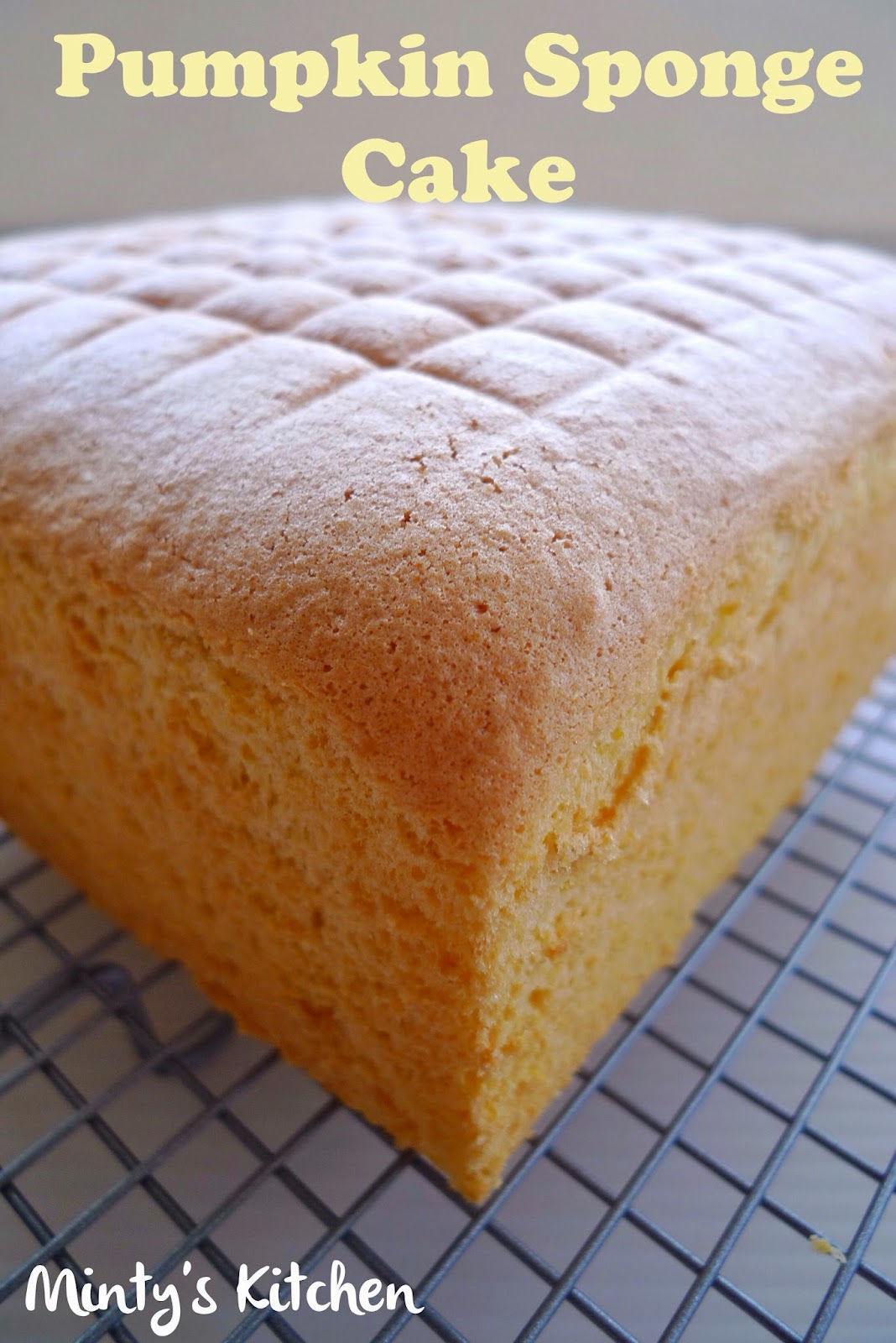 Minty's Kitchen: Pumpkin Sponge Cake