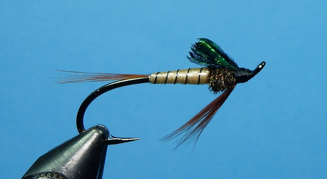 Flytying: New and Old: Peastone/Peacock Stone Nymph