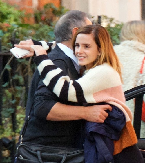 Emma Watson Updates: Emma Watson hugging her dad in London [October 22 ...