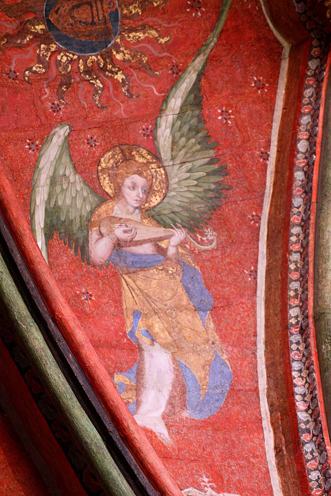 Borderlands: La cathédrale Saint-Julien du Mans : Les anges musiciens (1)