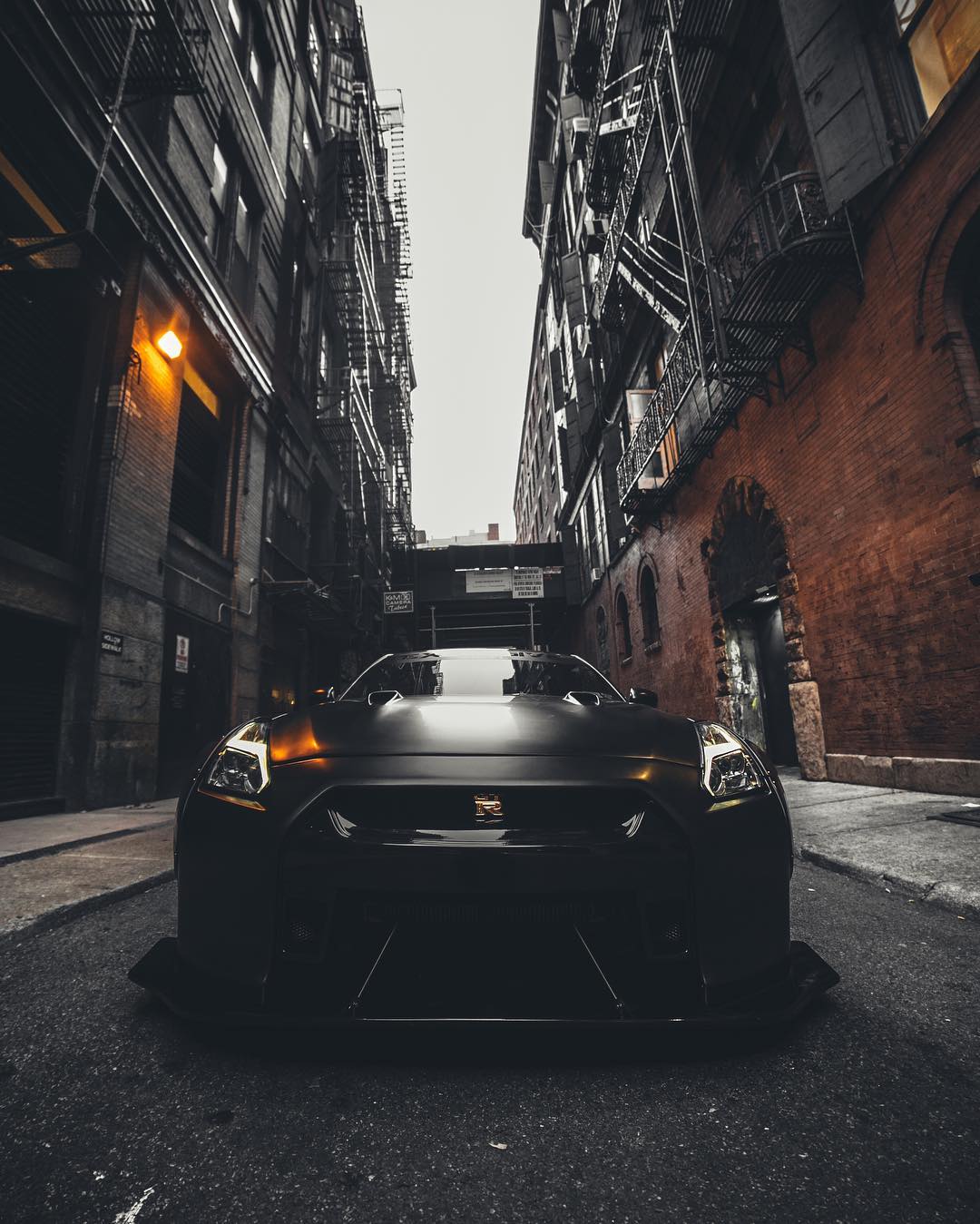 Muscle Cars Americain: GTR R35 "The Ghost Rider" by Liberty Walk