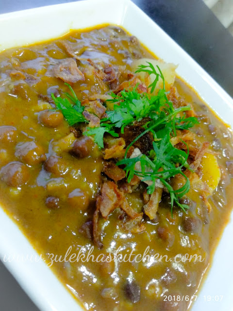 How To Make Chana Batata ( gravy ) / Tangy Spicy Chick Pea