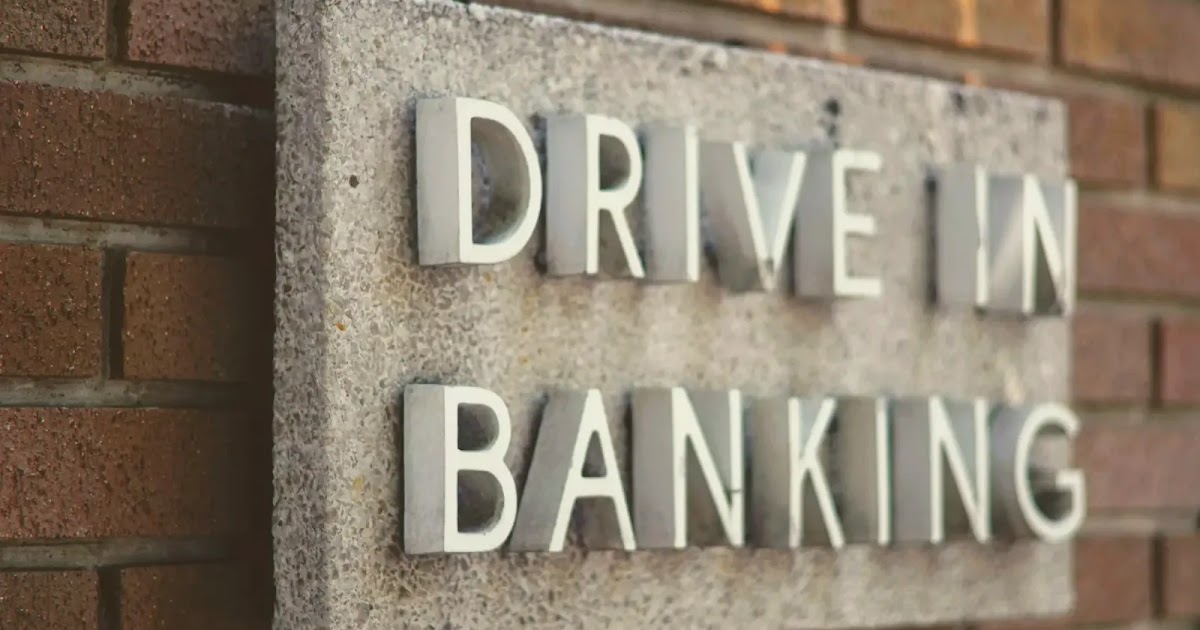 Top 7 Earliest Banks in The World