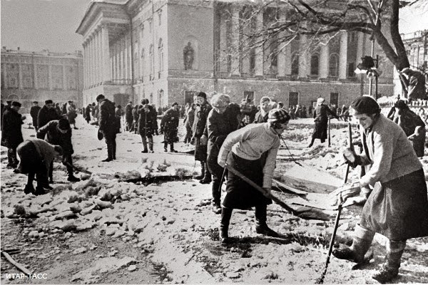 Dinge en Goete (Things and Stuff): This Day in WWII History: Jan 27 ...